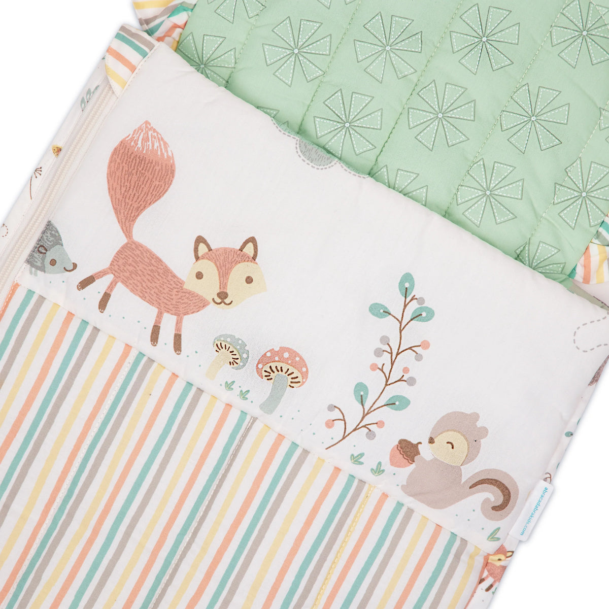Abracadabra Quilted Nest Bag Bambi & Friends – Tbs.studio
